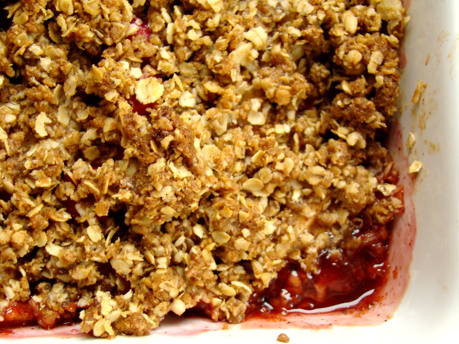 Cranapple holiday crumble
