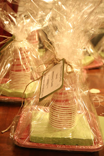 5 More Easy, Clever, & Cheap Neighbor Gift Ideas - Simply Rebekah