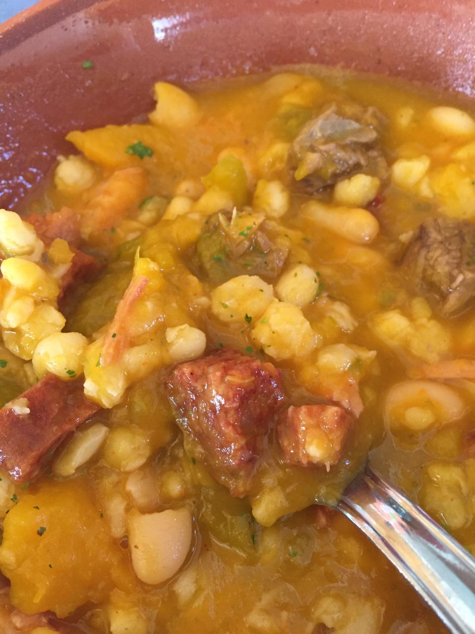El recopilador de sabores entrañables: Mi locro porteño y el locro de ...