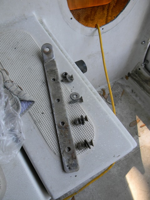 Ericson 25, Oystercatcher: Rigging, Standing, Chainplates, Aft, Removal ...