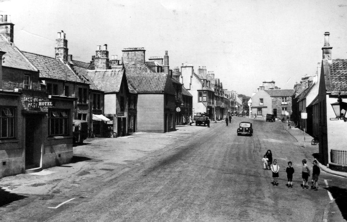 Tour Scotland: Old Photographs High Street Crail East Neuk of Fife Scotland