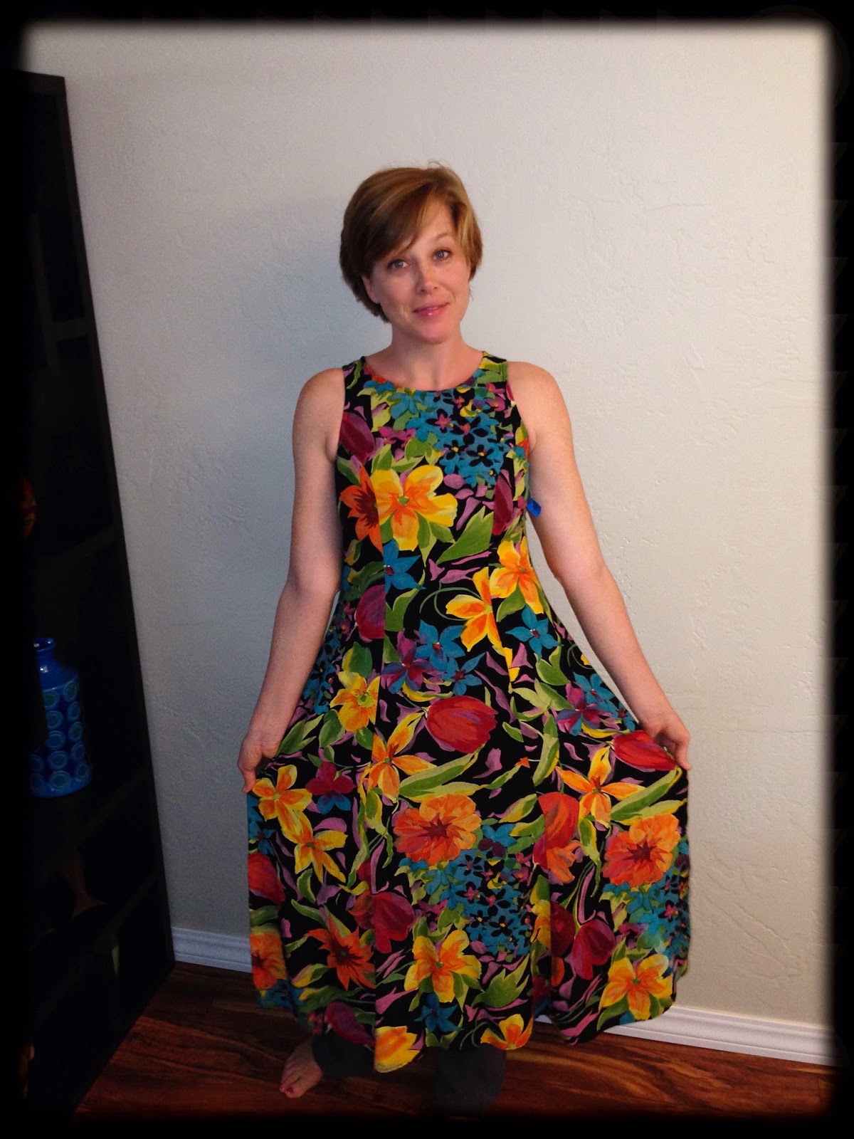 Feeling Kinda Thrifty: Amazingly Easy Dress Refashion