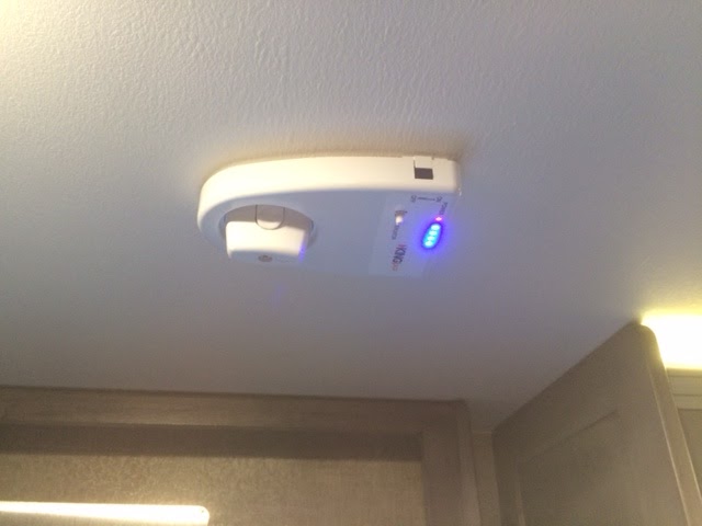 The conFUSEd RVer: Winnebago Fuse TVs