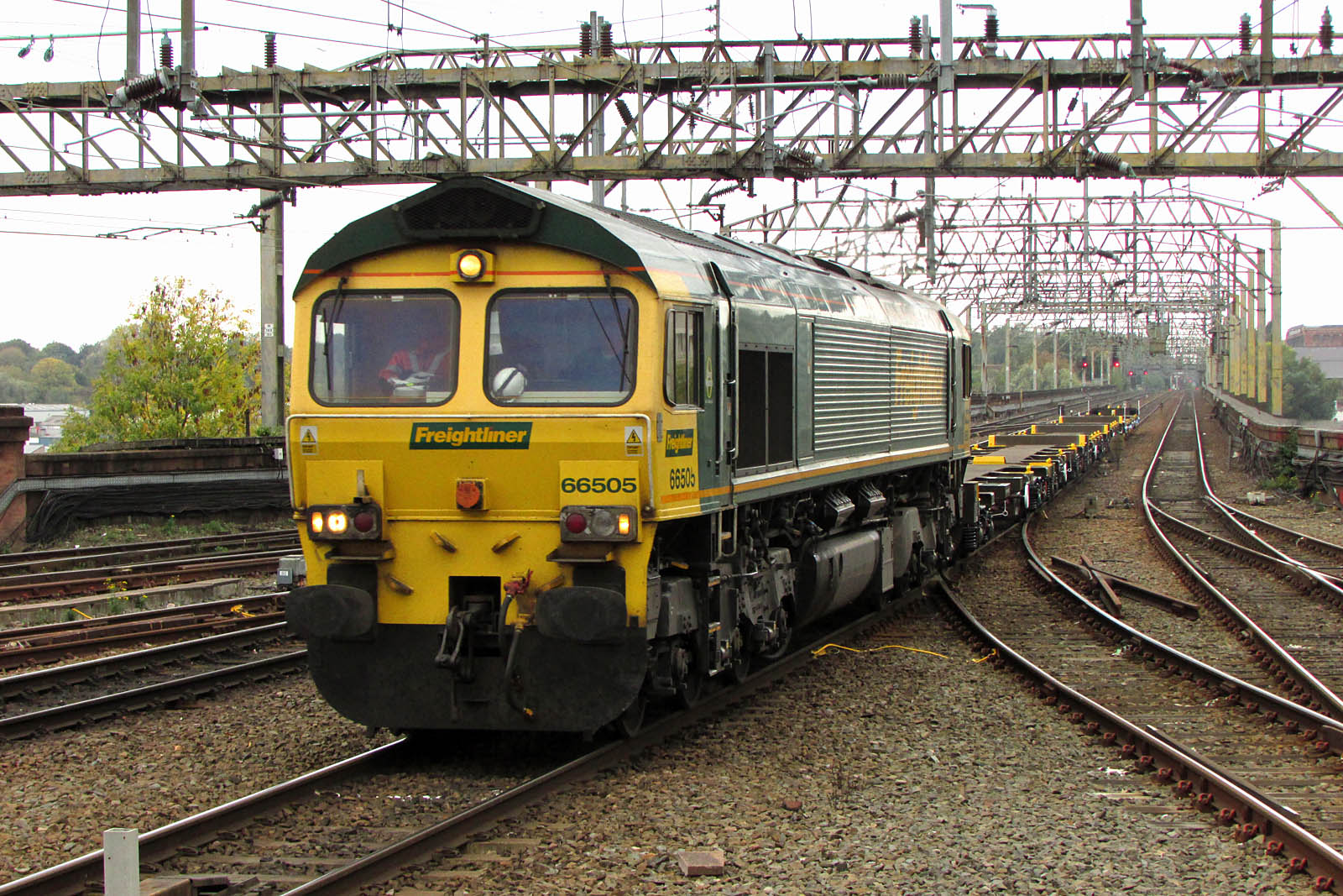 47s and other Classic Power at Southampton: Freight at Stockport, 16th ...
