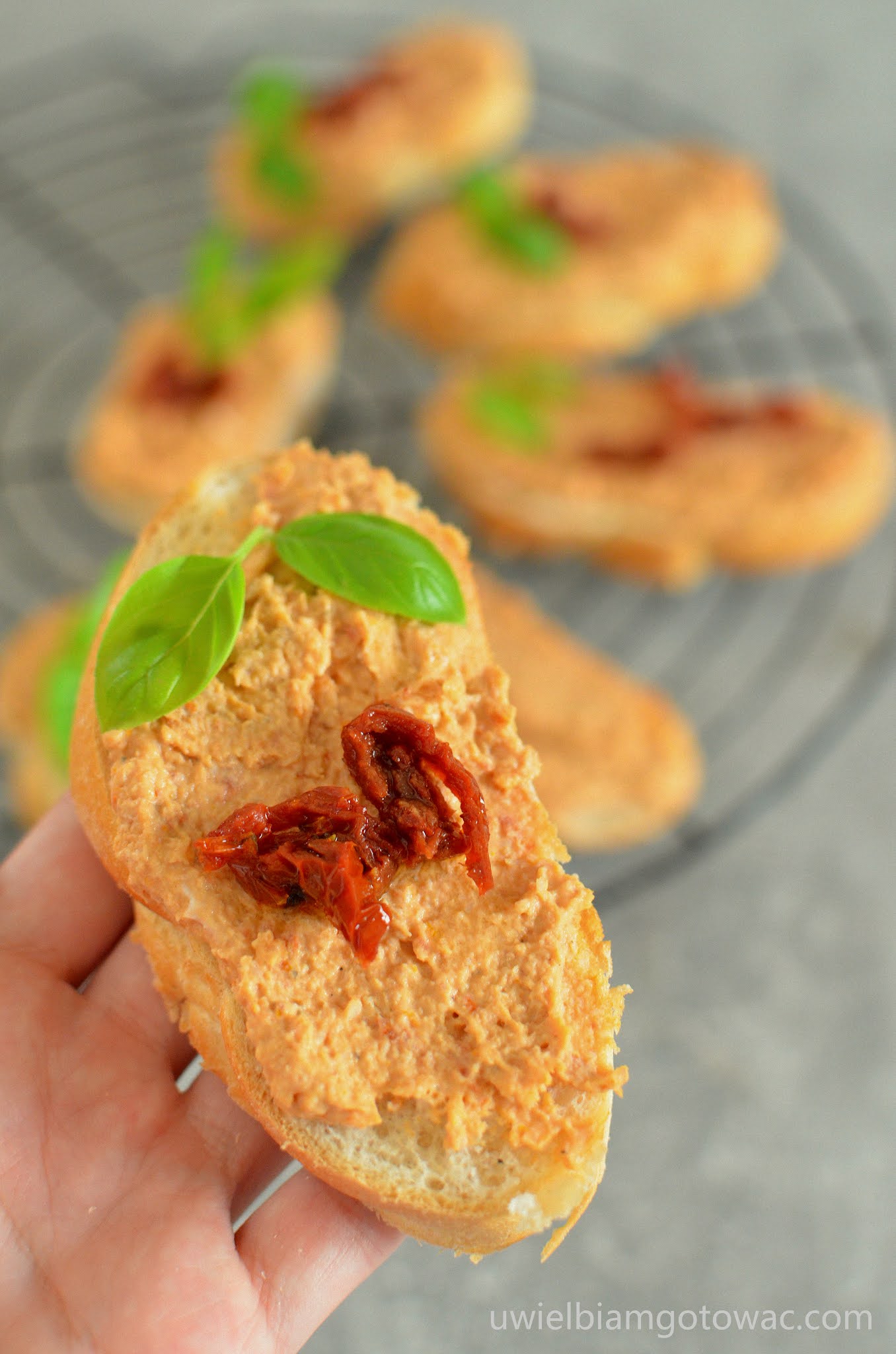 Uwielbiam gotować: Pasta z kurczaka i suszonych pomidorów