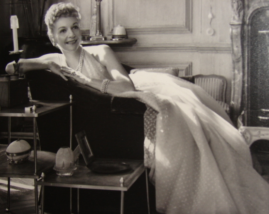 El Mirador Nocturno: Mary Martin