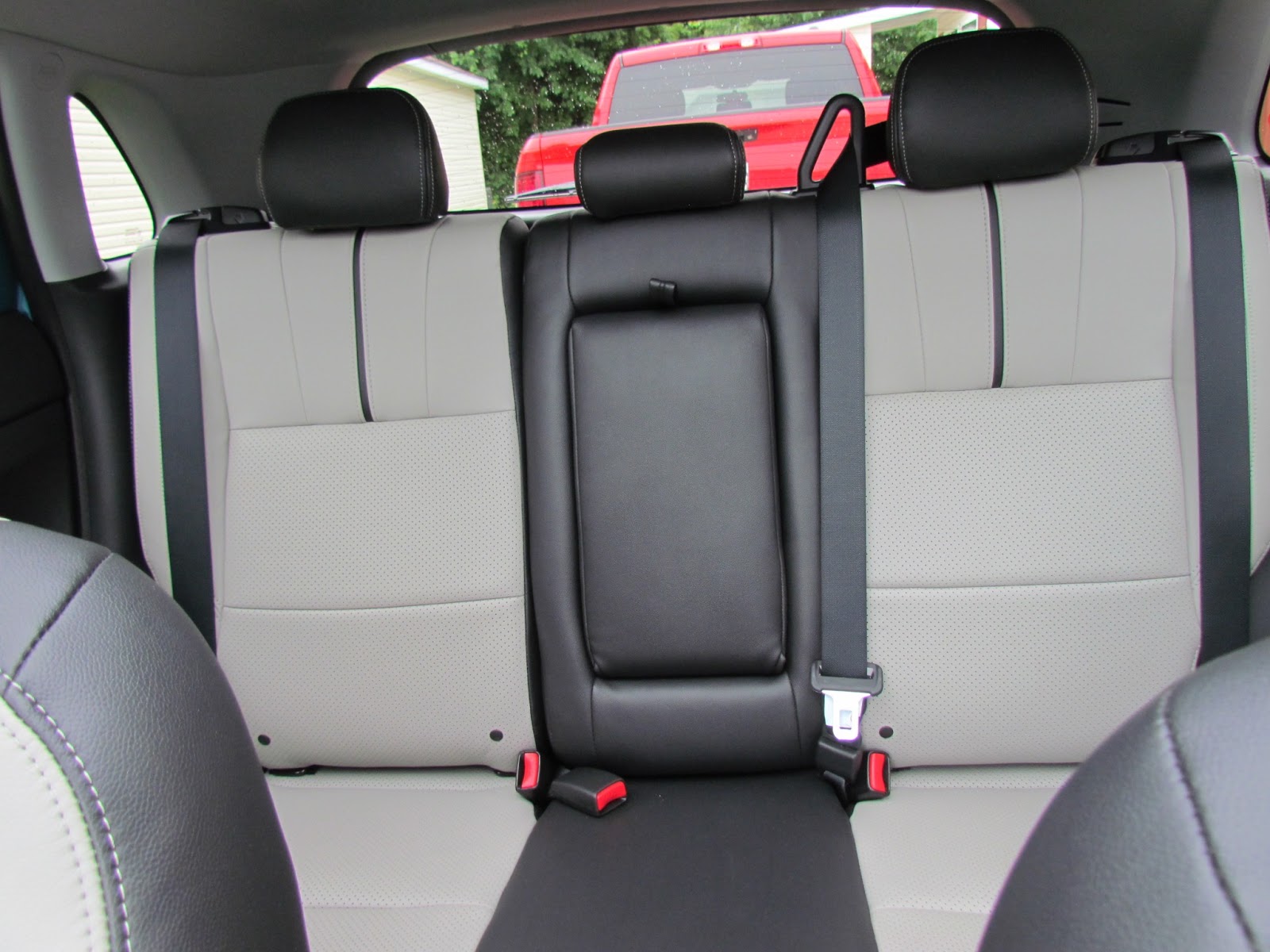 Mommy's Favorite Things: 2013 Mitsubishi Outlander Sport