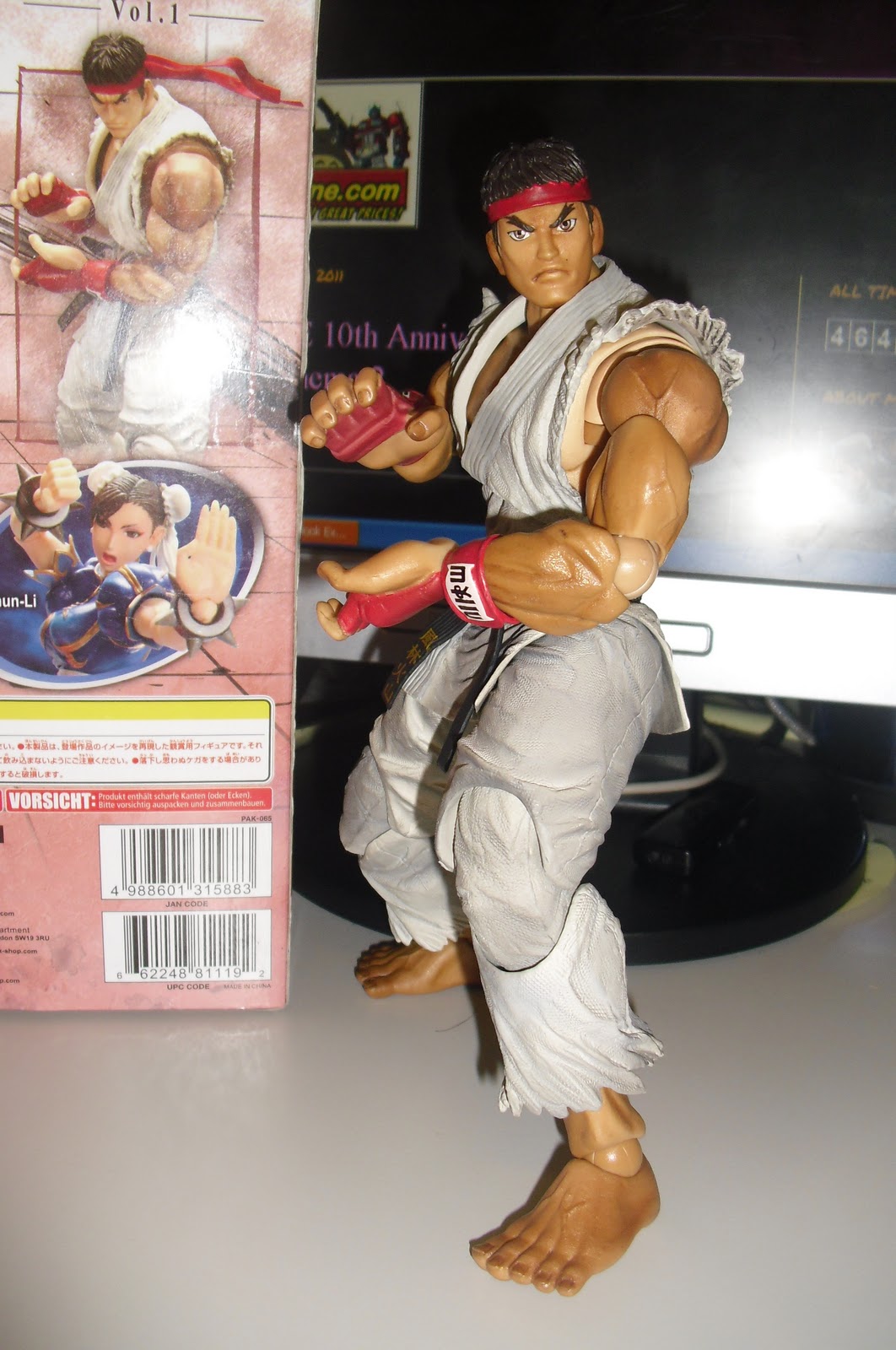 Angels and Summer: Play Arts Kai Ryu - Super Street Fighter 4 Review