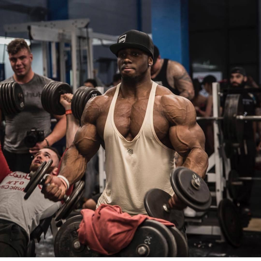 Worldwide Bodybuilders: Explosive American buffalo Chris Hester