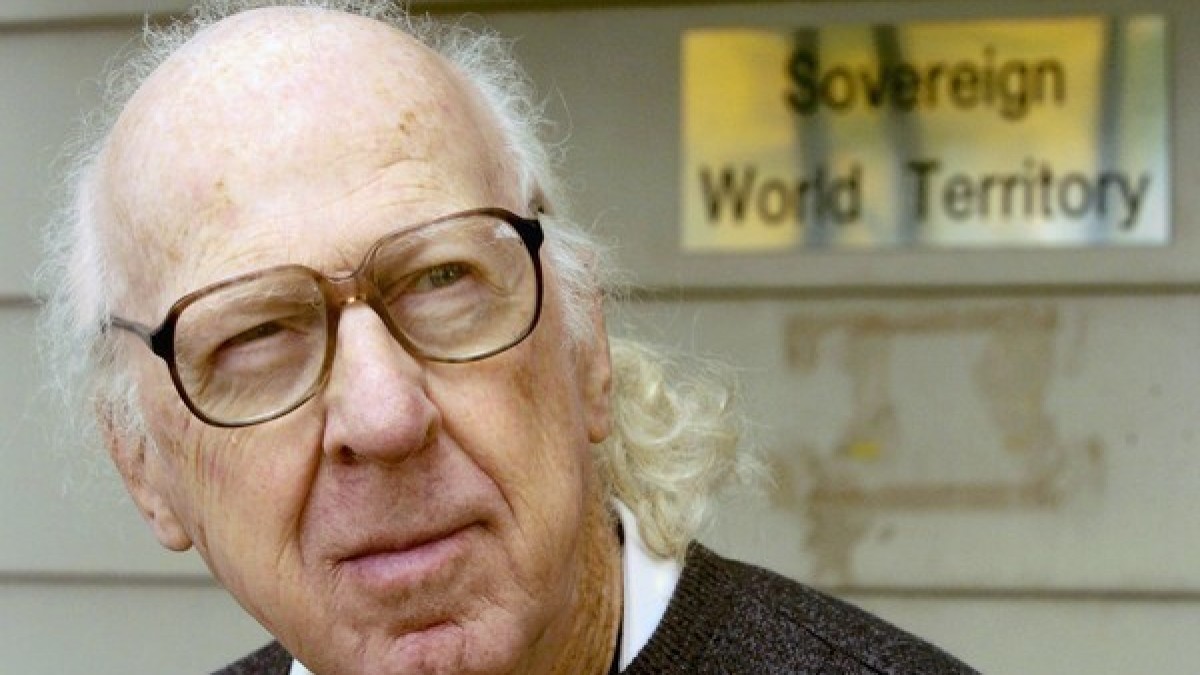 Mari da solcare: Ecco Garry Davis, cittadino del mondo