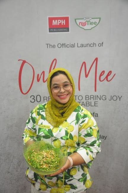 NUMEE GARDENIA - MEE KUNING HASIL PRODUKSI INOVATIF