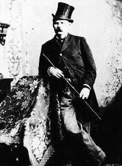 Christoph Roos: Squirrel Tooth Alice