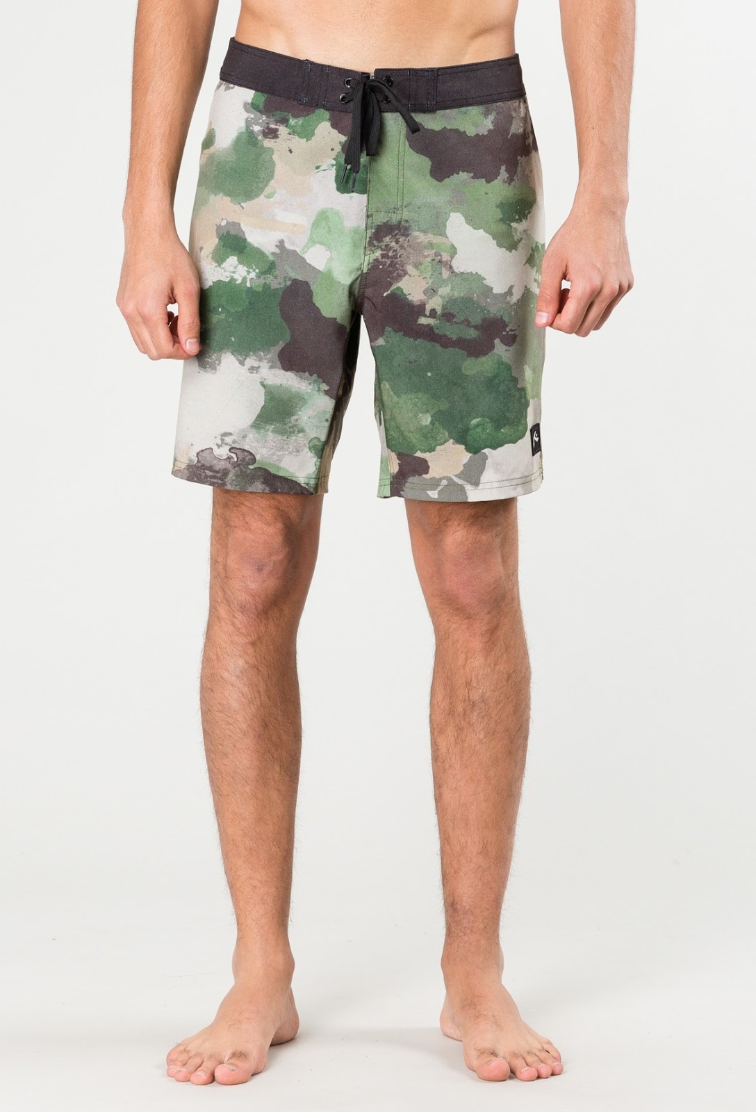 X-tremely V: Men's Swimwear Finds