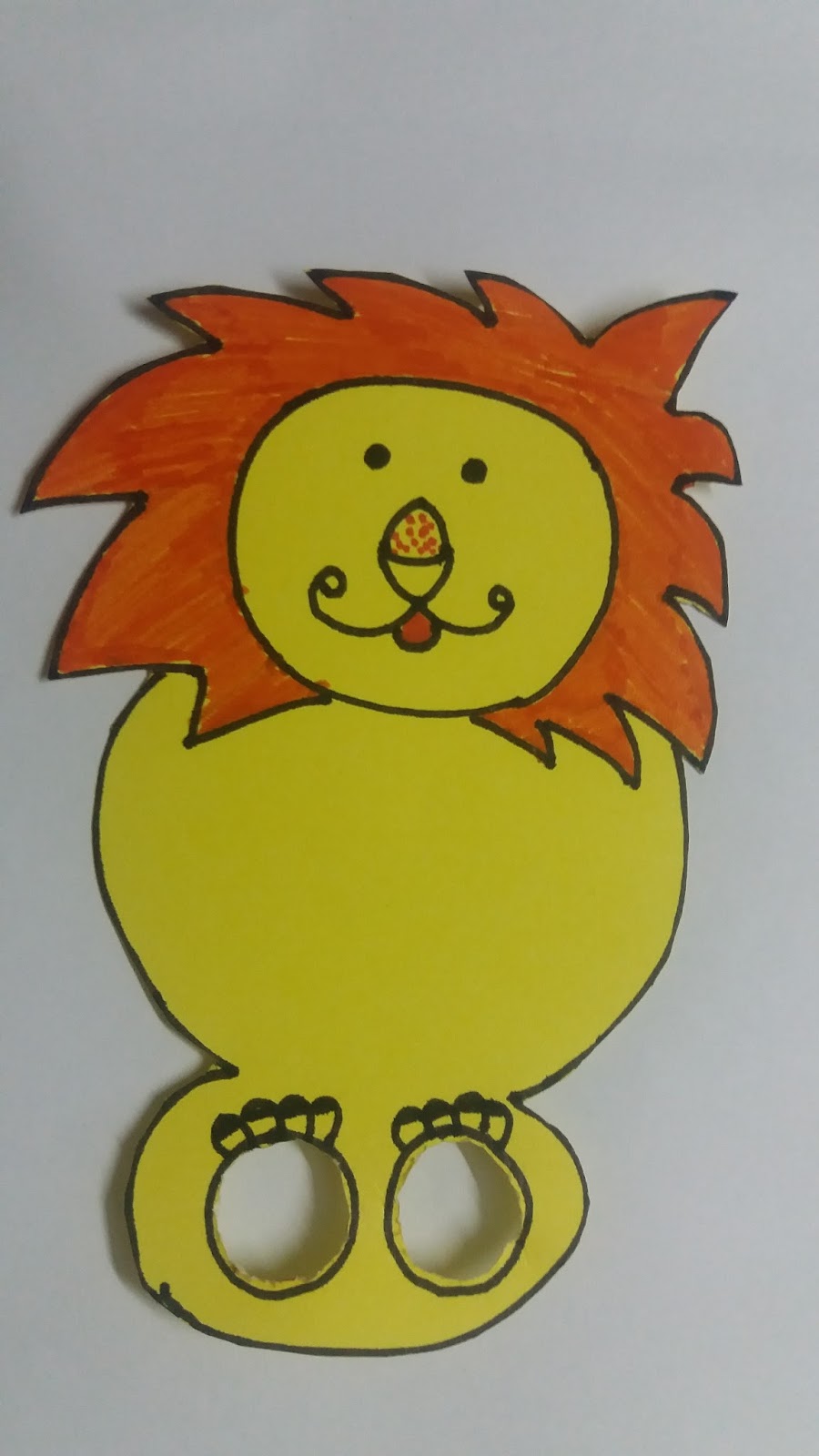 Handmade Arts and Crafts: Paper Finger Puppet-Lion