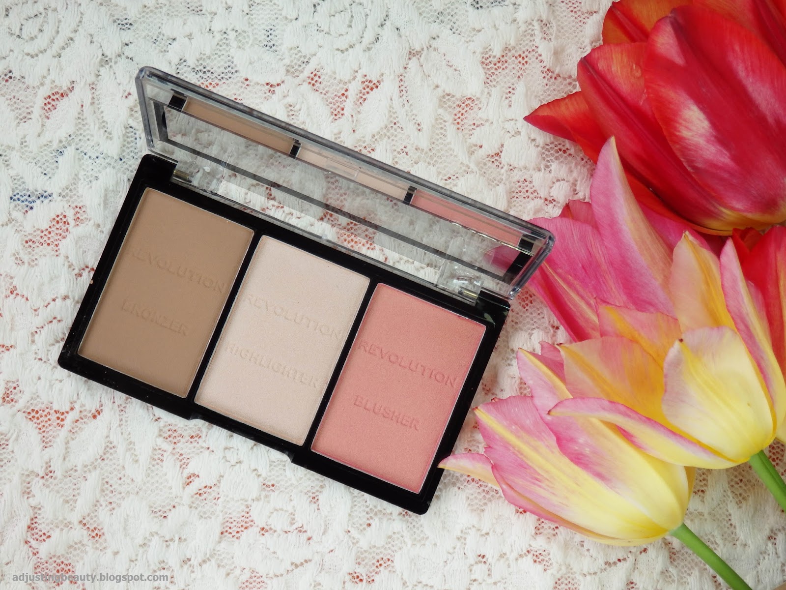 Makeup Contouring Kit