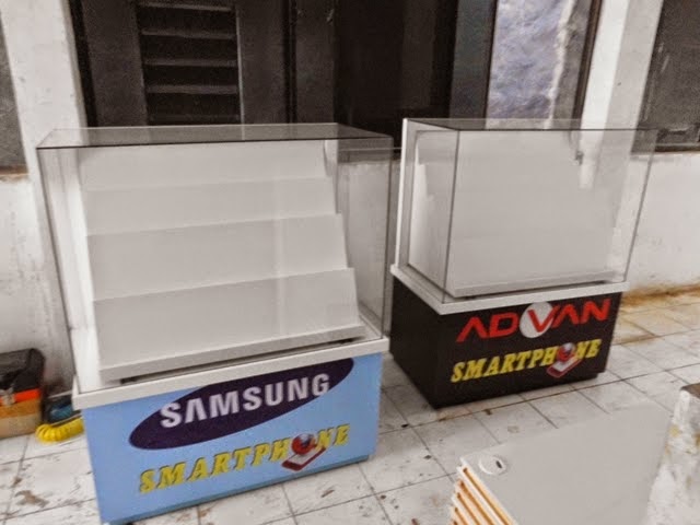 Etalase Konter HP - KiosK - Full Branding | Etalase Display Showcase Semarang