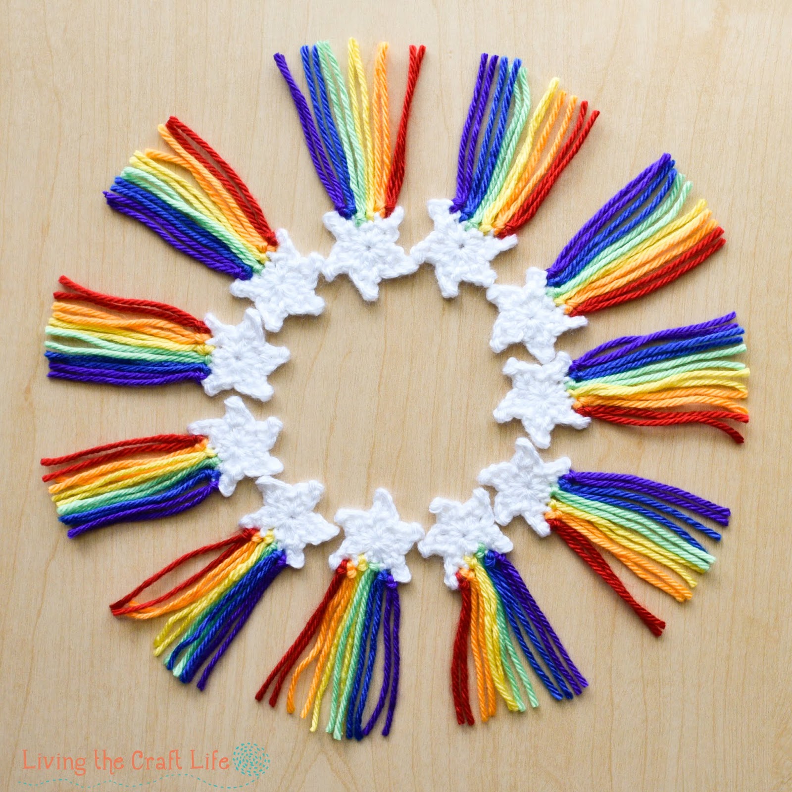 Living the Craft Life: Crochet Rainbow Shooting Star Key Chain - FREE ...