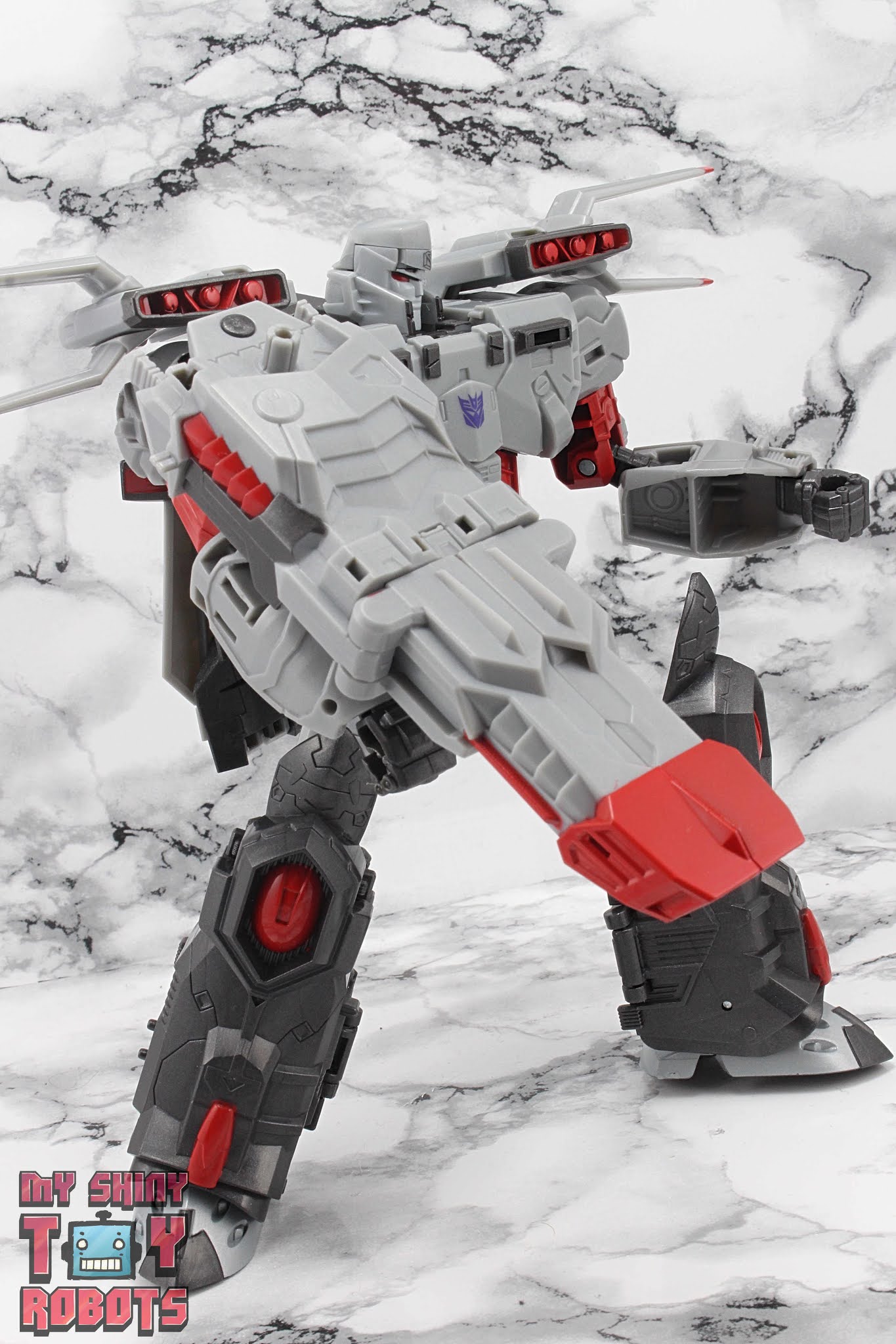 My Shiny Toy Robots: Toybox REVIEW: Transformers Generations Selects ...