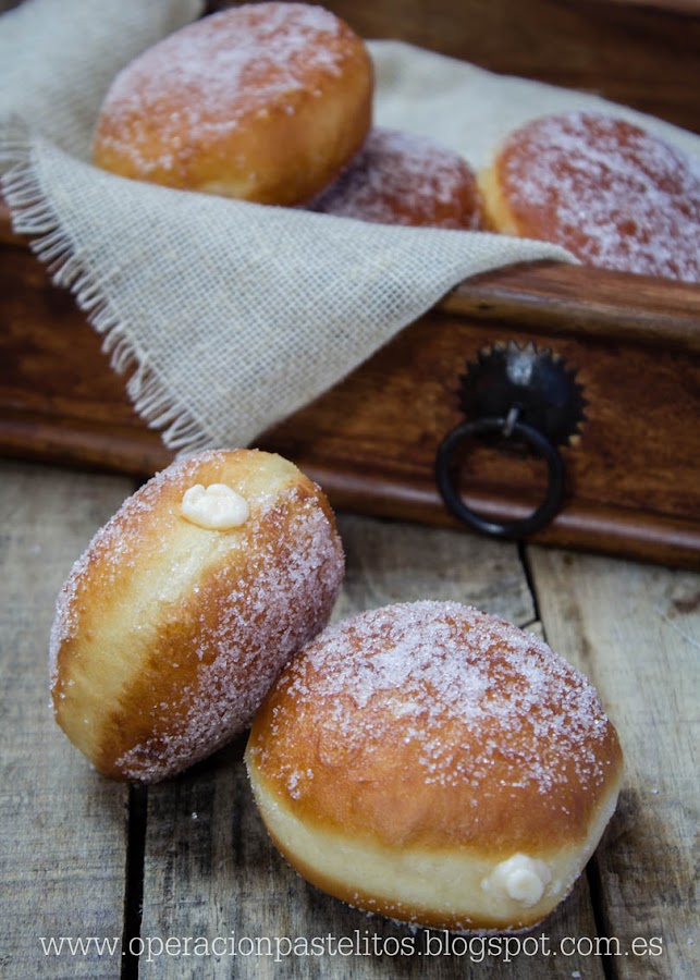 Berlinas rellenas de crema pastelera | Cocina