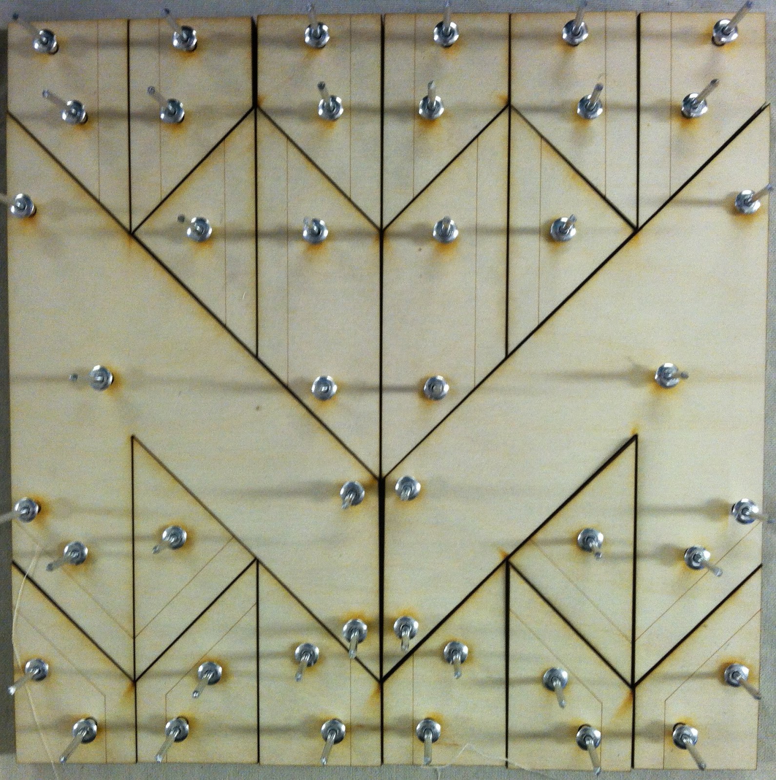 Rigid Folding Structures: Pattern Investigations 03