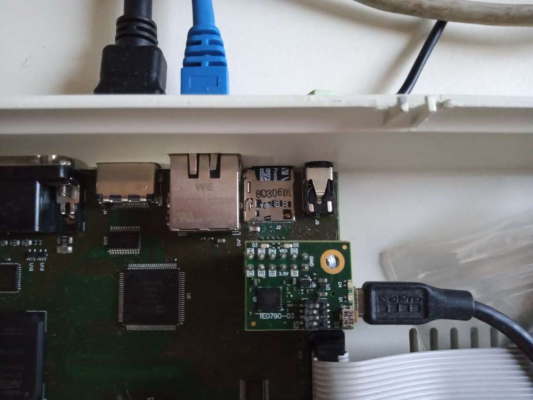 Making a C64/C65 compatible computer: Getting the external microSD card ...