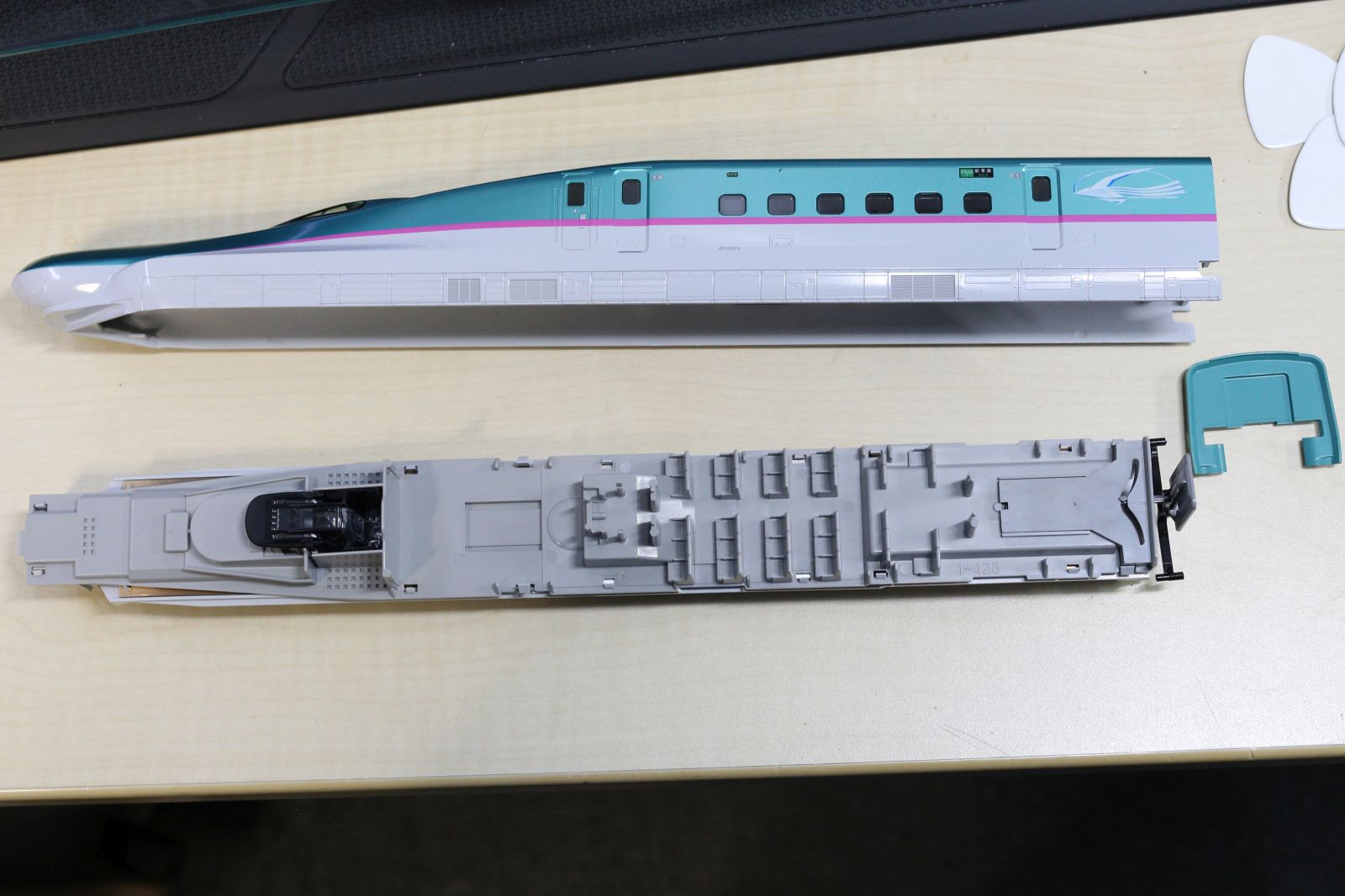 再入荷お得 KATO カトー 3-516/517/518 フル編成10両セット(JR、国鉄車輌)｜売買されたオークション情報、yahooの商品情報をアーカイブ公開 - オークファン ...