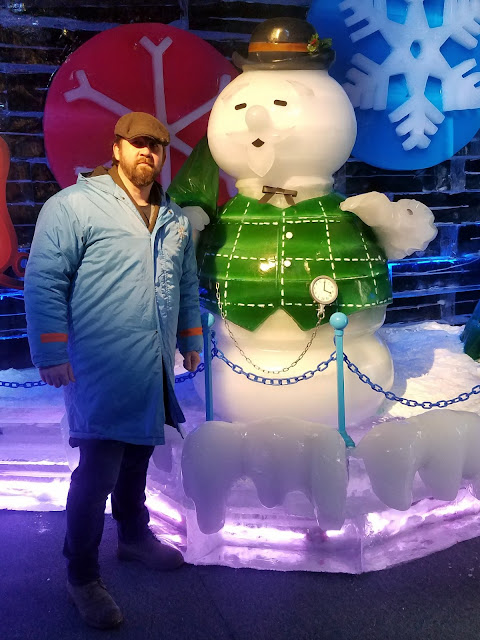 OTIS (Odd Things I've Seen): Brrrrrrl Ives: ICE! Rudolph the Red-Nosed ...