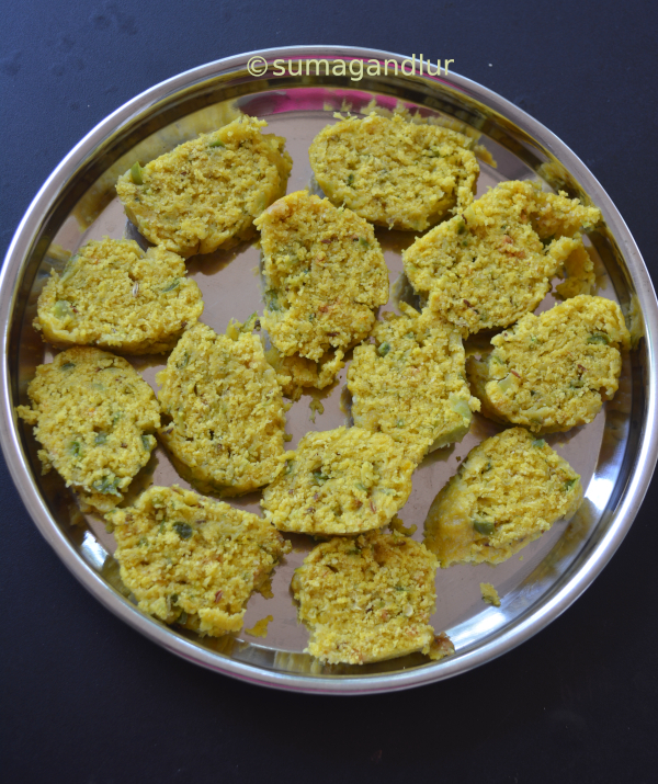 Veggie Platter: Doodhi Muthia / Lauki Muthia