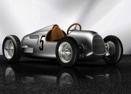 Totum Revolutum: 2011