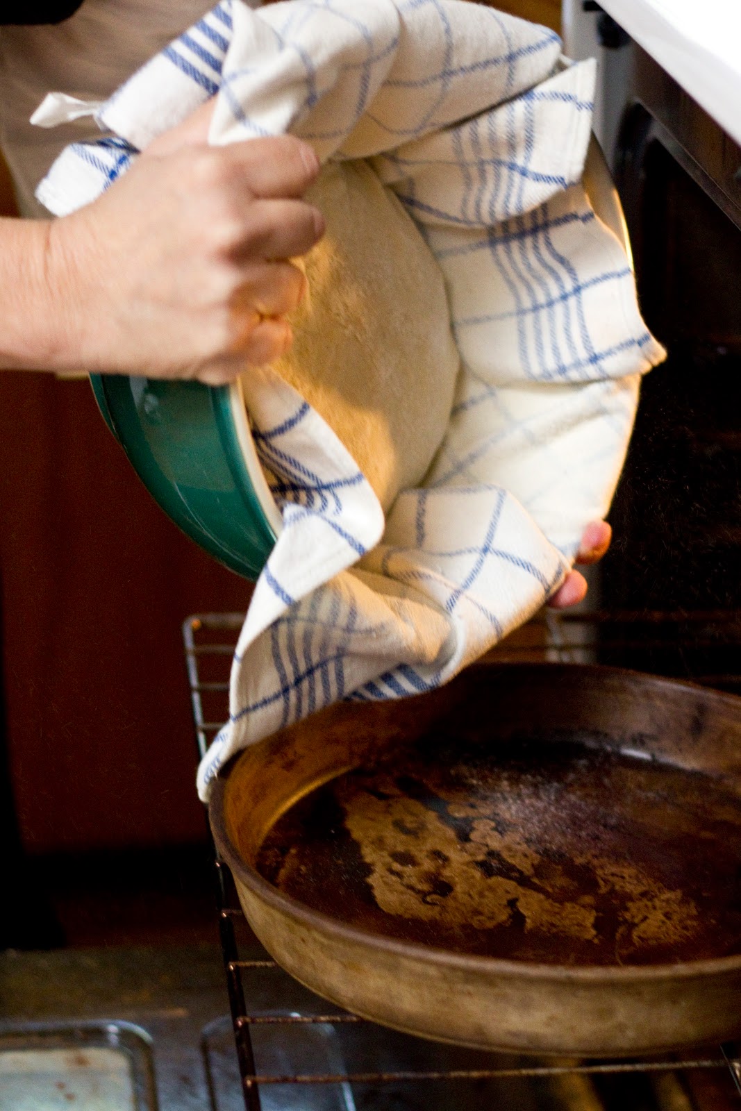 The Colors Of Indian Cooking: In Search Of The Perfect Loaf...For Loafers