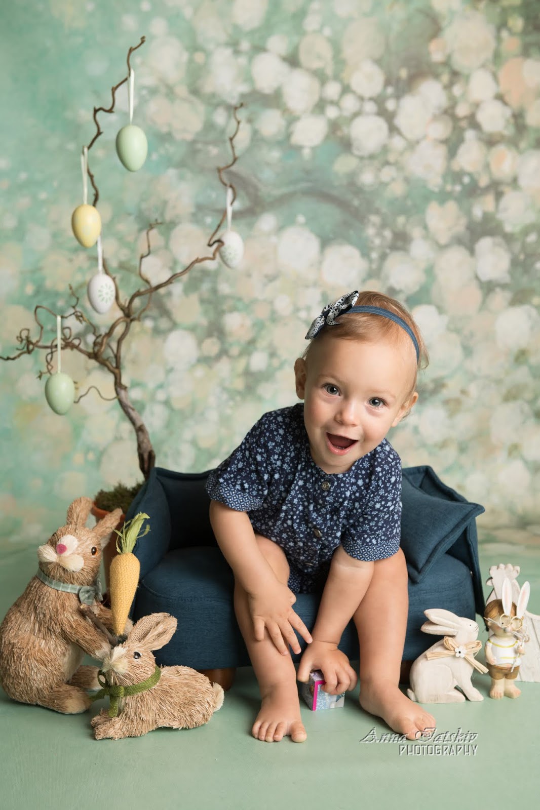 Easter Mini Photo Shoot - kids of all ages are welcome! - Life of A