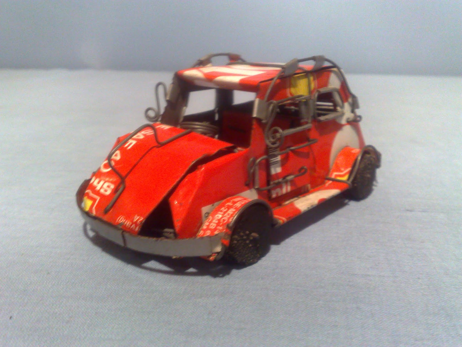 TOM's TECH TOYS: TIN CAN CARS