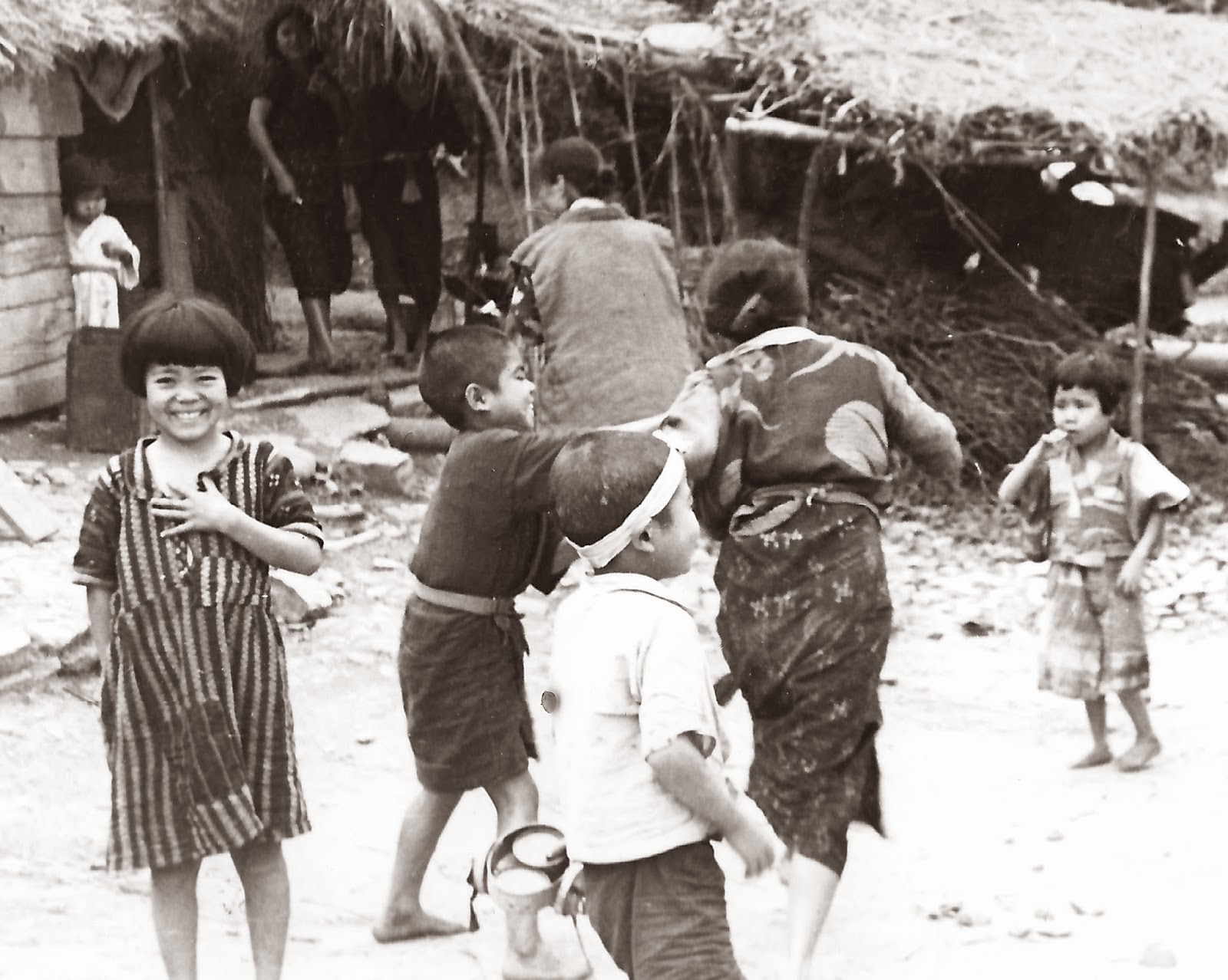 Urthman's Genealogy Blog: Young faces – Native Okinawans 1945