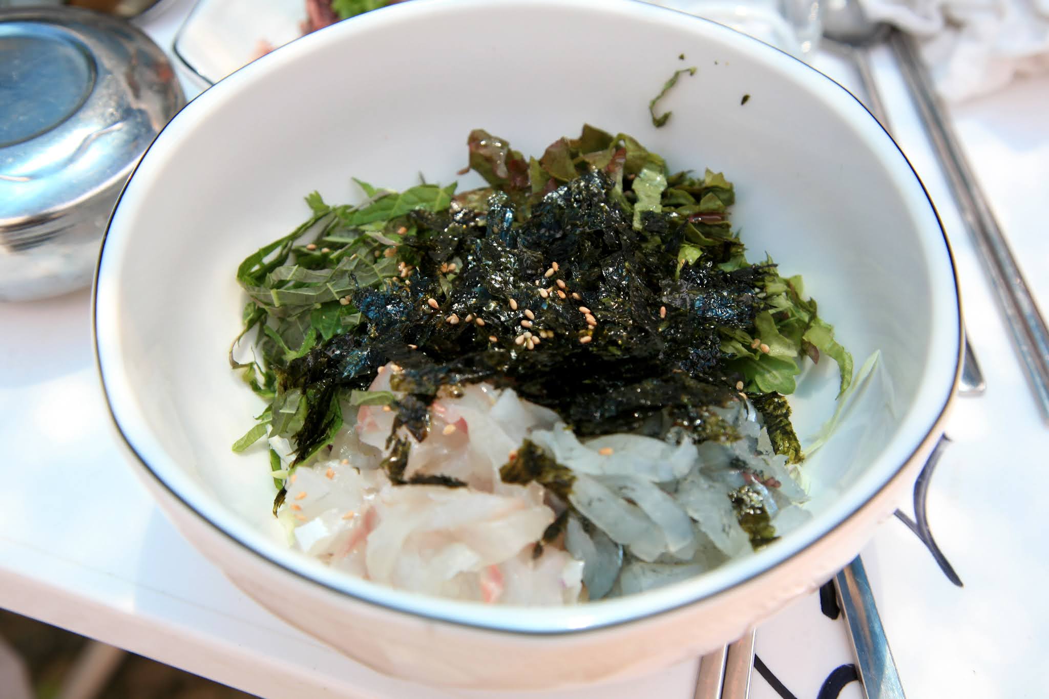 [Food] Hoedeopbap (회덮밥, Raw Fish Bibimbap) ~ peacebreeze