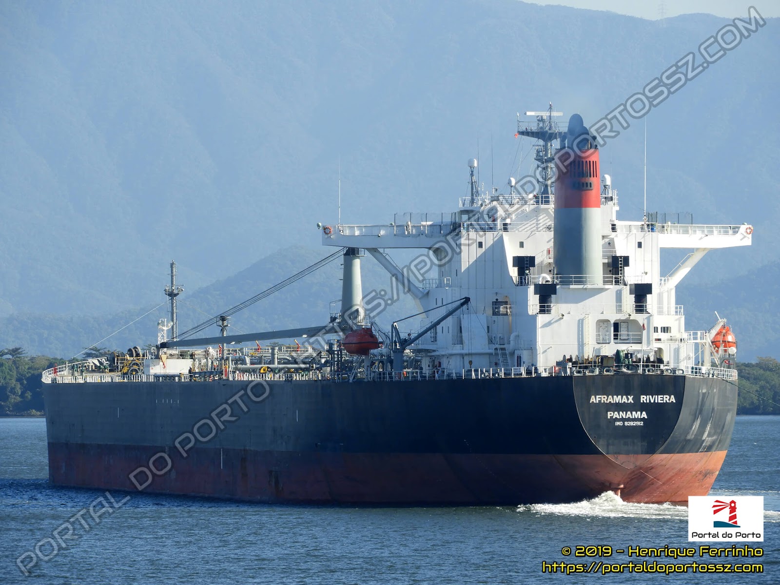 Aframax Riviera - Portal do Porto