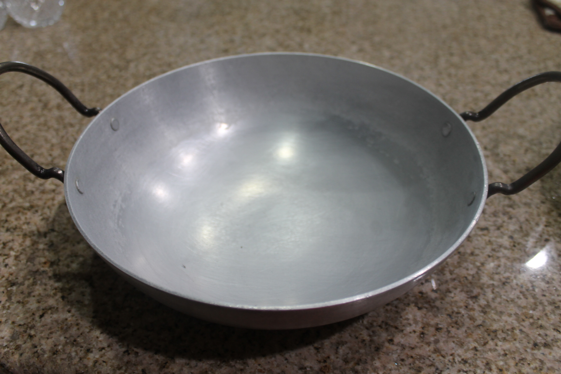 VineelaSiva: How to Clean Messy Greasy Pans