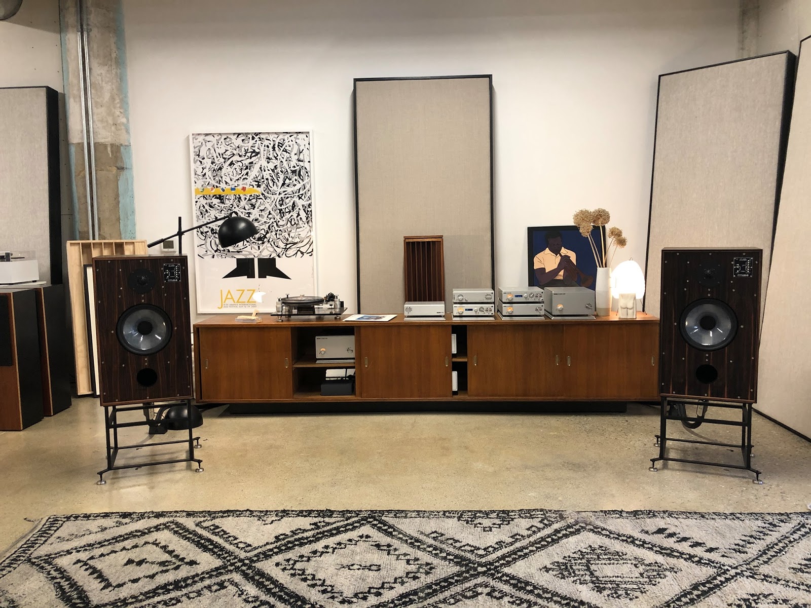 Graham Audio presentation at Common Wave – M & S | Ultimate High-Fidelity