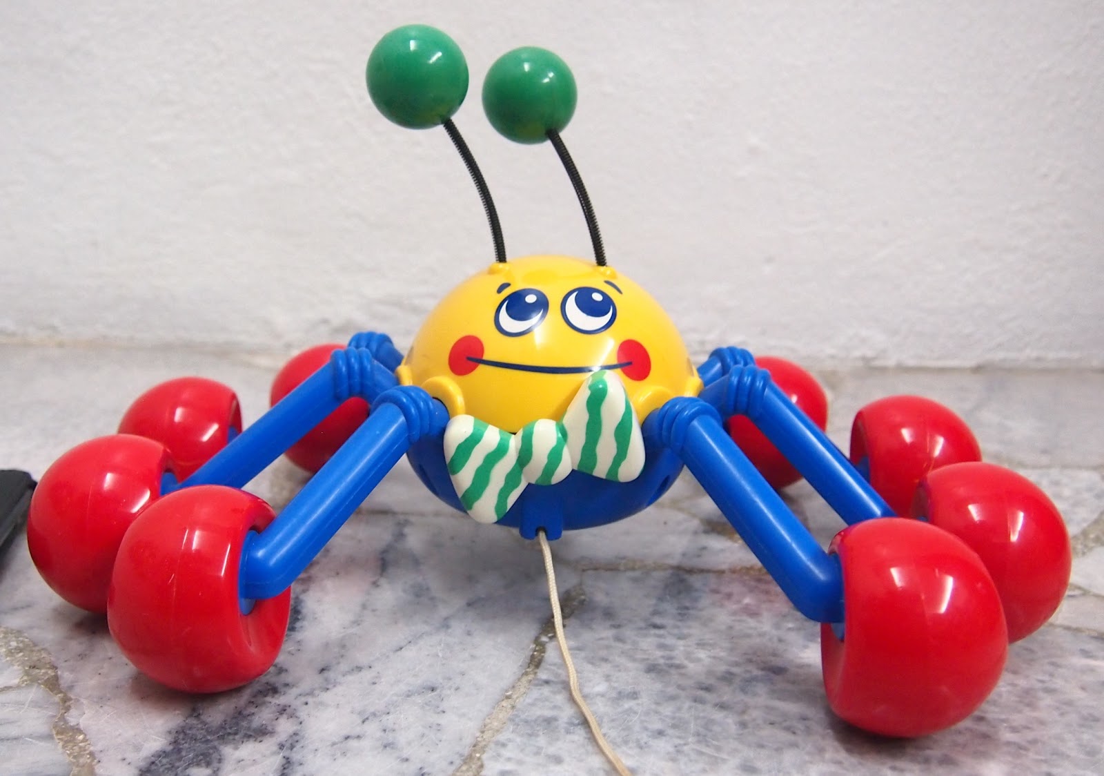 JuaiMurah: Pull Along Big Musical Spider