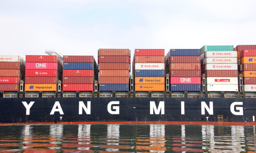 RAM-PORTAL: [120220.EN.SEA] Dentained Yang Ming Box Ship in Australia ...