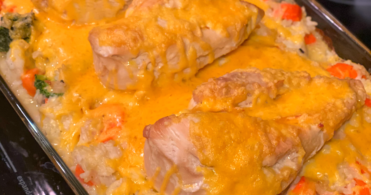 Cheesy Chicken And Rice Casserole Easy Freezer Meal Nanny To Mommy