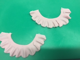 Caroline Makes....: How to use a Garrett Frill Cutter to make Ruffles ...