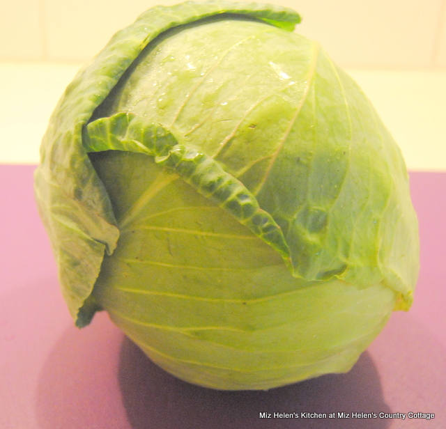 Old Fashioned Creamed Cabbage