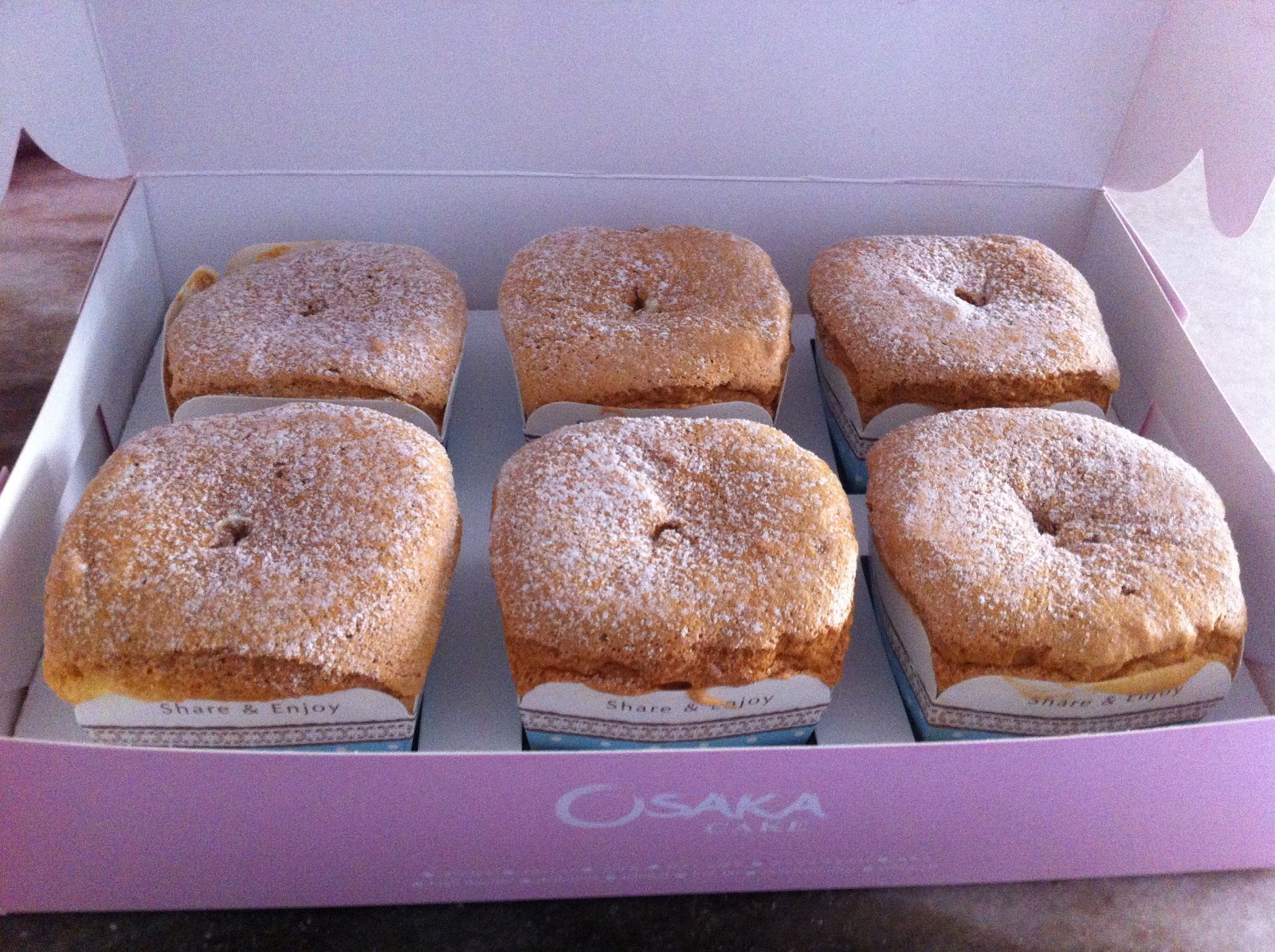 Shinnleng's Endless Stories ☼: Osaka Cake a.k.a Hokkaido Cake