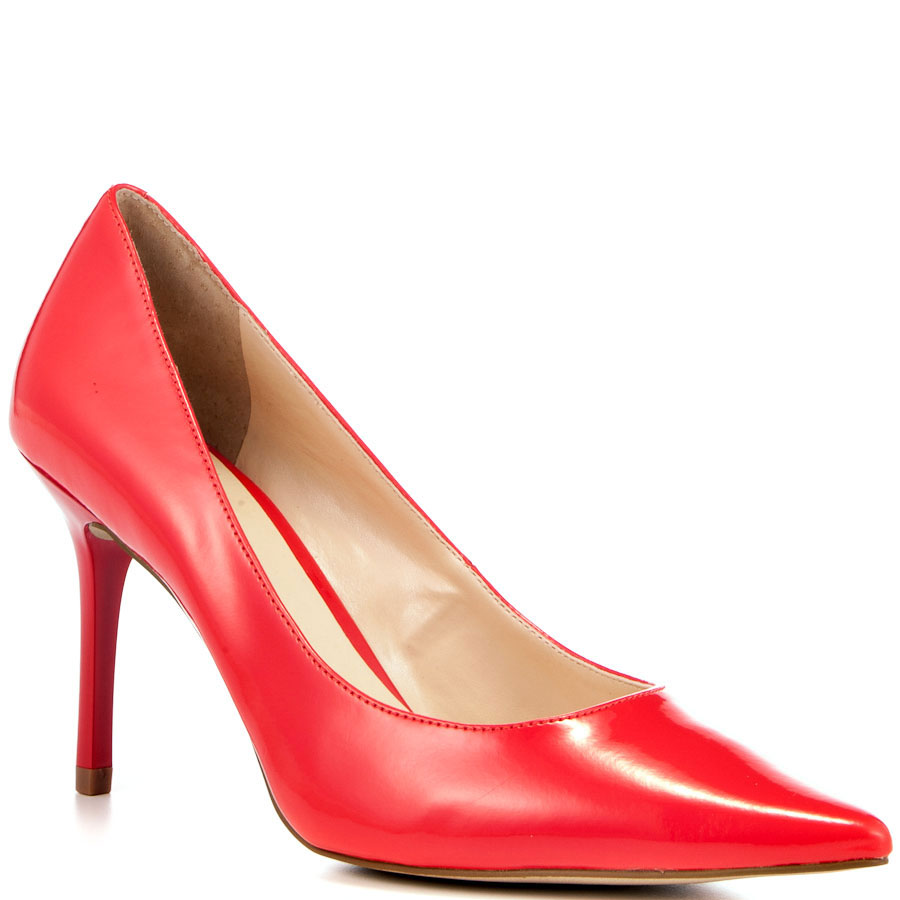 mode, fashion et tendance: Escarpins rouges vernis