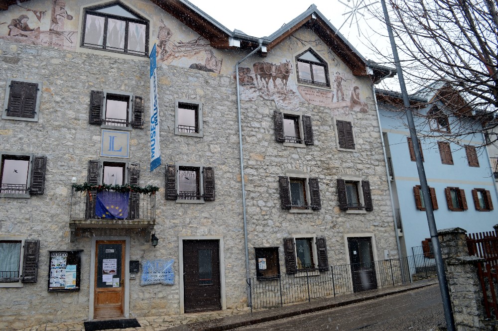 Cosa vedere a Luserna, un'isola tra le montagne