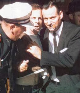 Oswald in the doorway: the blog of the Oswald Innocence Campaign, by ...