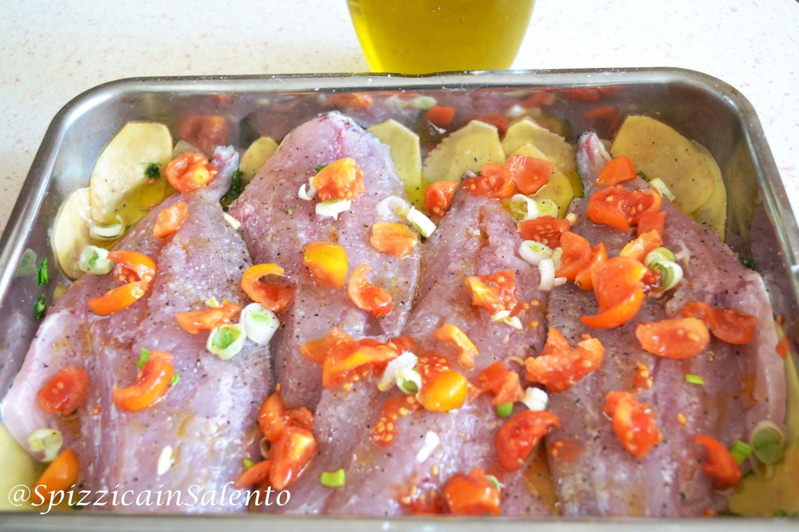 Spizzica in Salento...: Filetti di Ricciola in Crosta di Patate