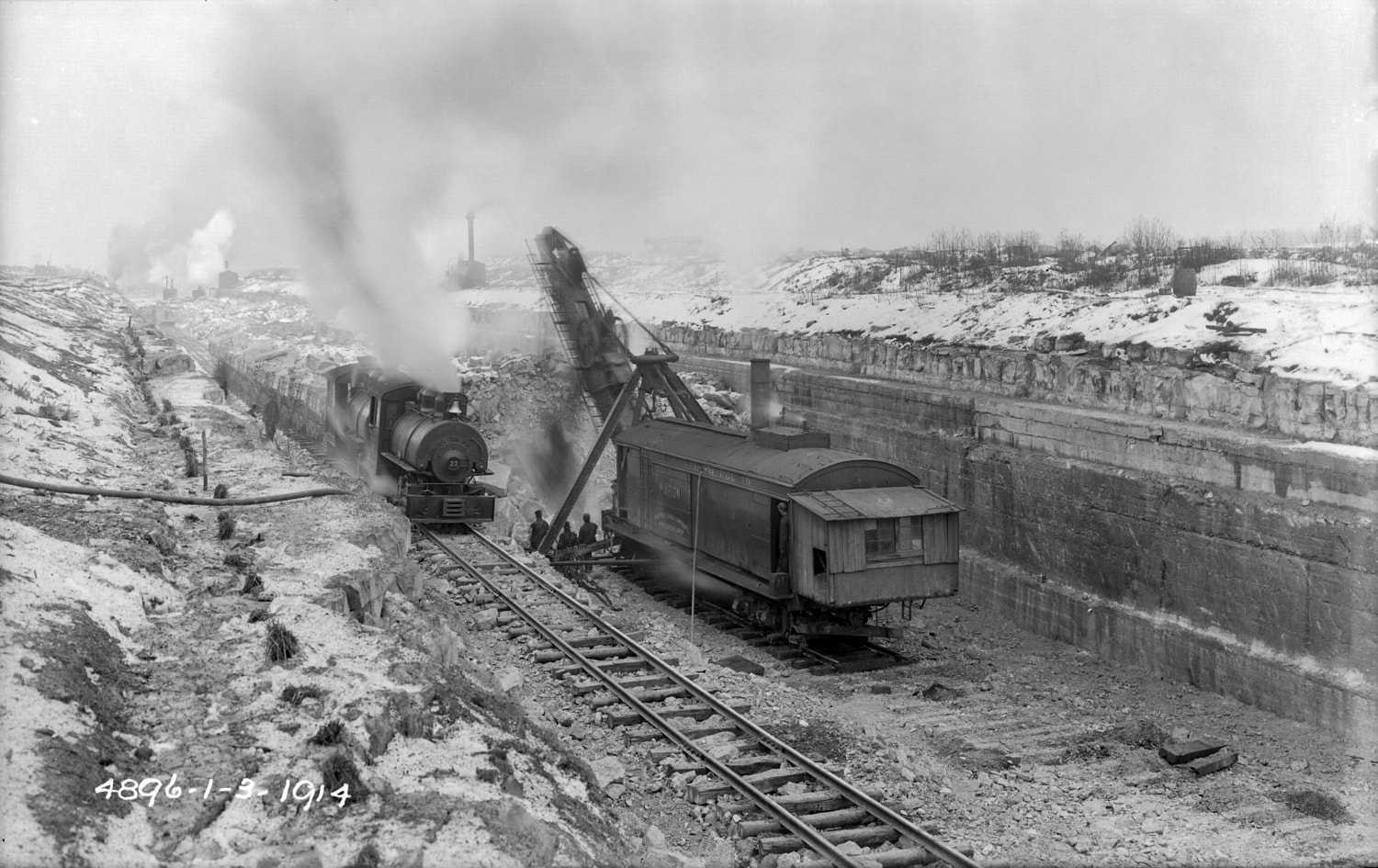 Industrial History: MWRD: Building the 1911-22 Cal-Sag Channel