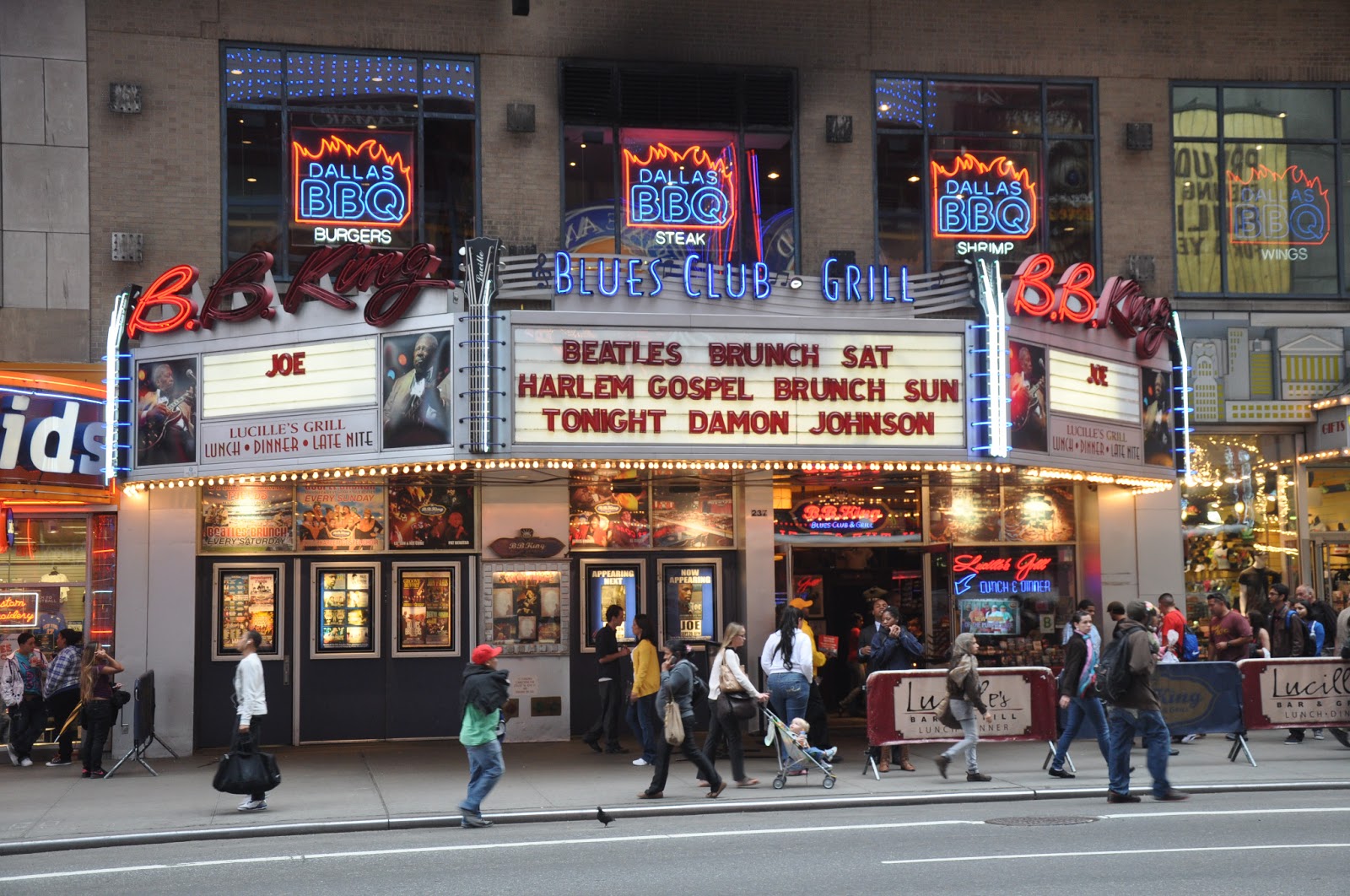 A GREAT EUROPE TRIP PLANNER: FUN TIMES IN TIMES SQUARE