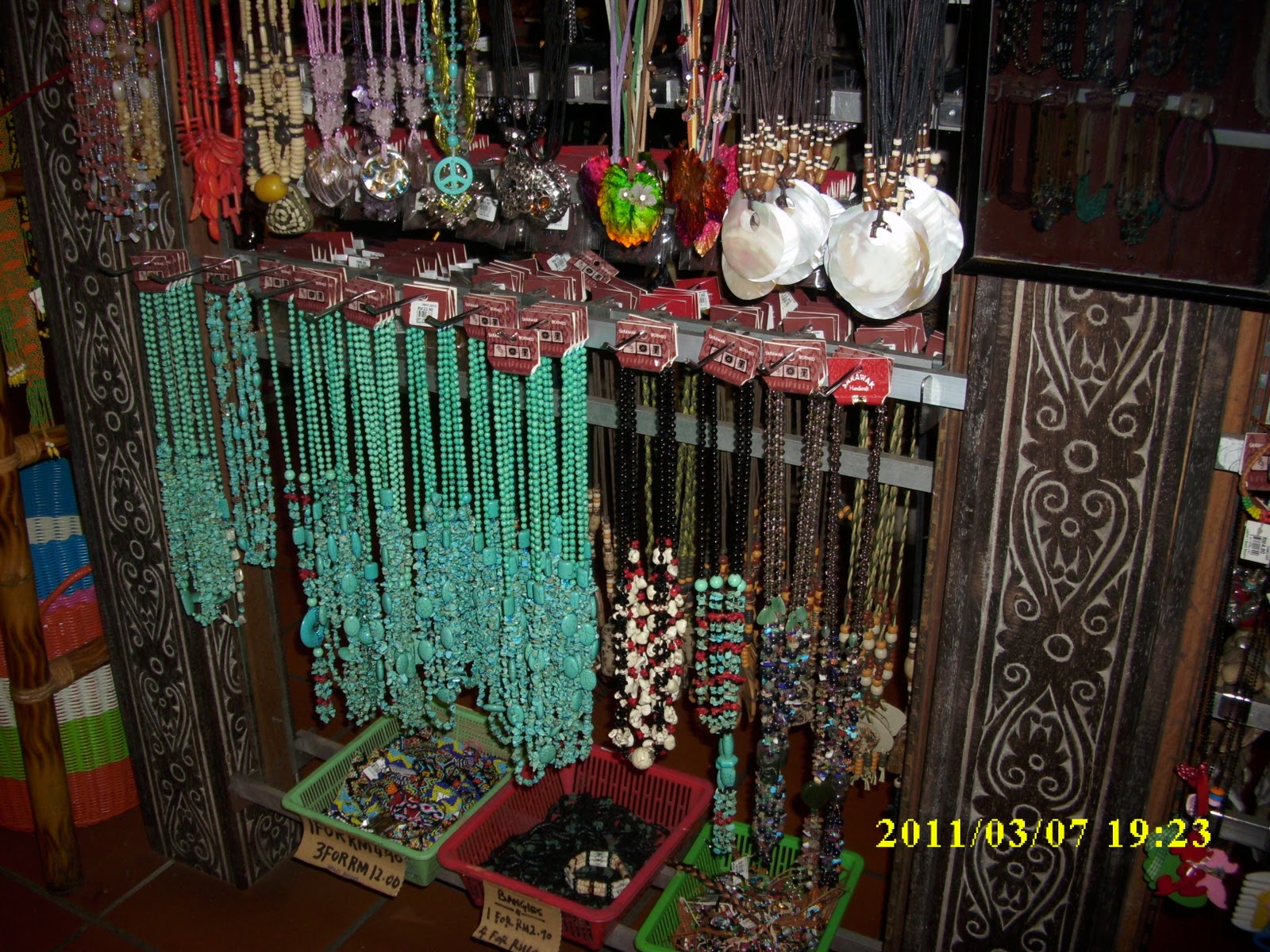 cenderamata: cenderamata Sarawak